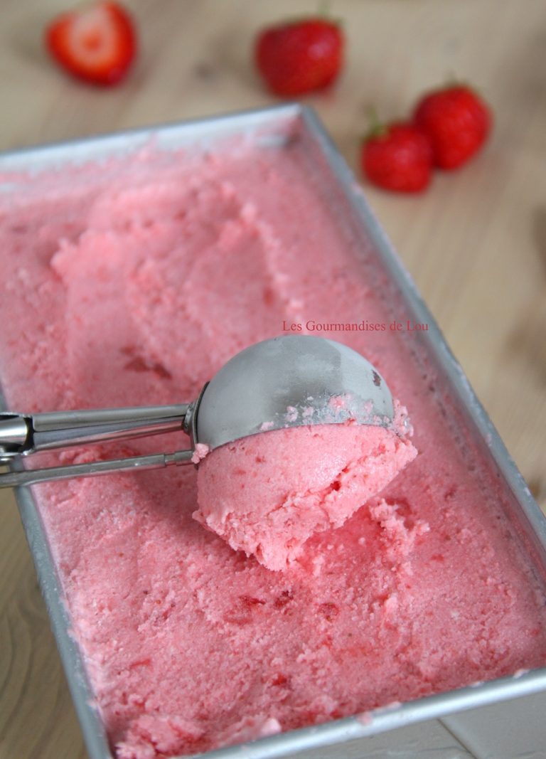 Crème glacée à la fraise - Les Gourmandises de Lou